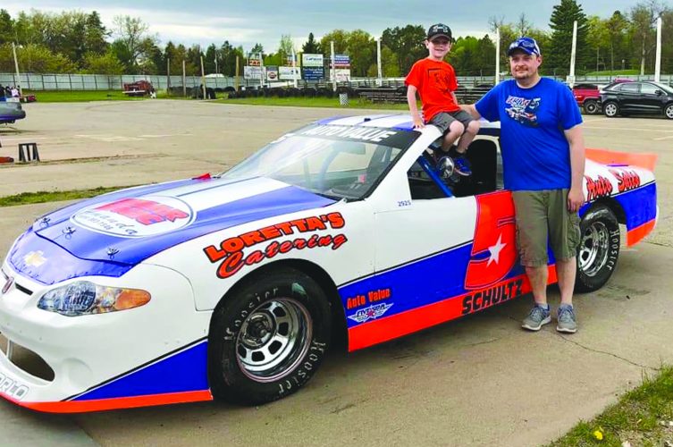 Racing: Schultz eyes three-peat in super stocks | News, Sports, Jobs ...